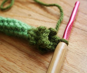 Free Crochet Pattern: Veggie Pen Cozies (Asparagus, Carrot, and Lettuce ...