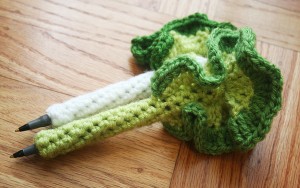 Free Crochet Pattern: Veggie Pen Cozies (Asparagus, Carrot, and Lettuce ...