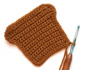 Free Crochet Pattern & Video Tutorial: Bread Loaf Letter-Organizer ...