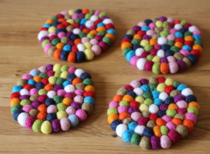 The most amazingest felt coasters. Ever. – Twinkie Chan Blog