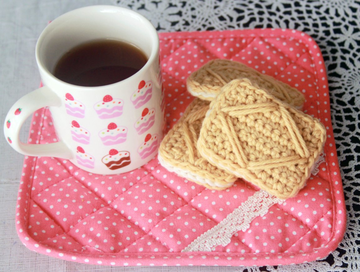 Free Pattern: Custard Cream Cookies – Twinkie Chan Blog