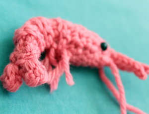 Little Prawn (or Shrimp!) Amigurumi Crochet Pattern – Twinkie Chan Blog