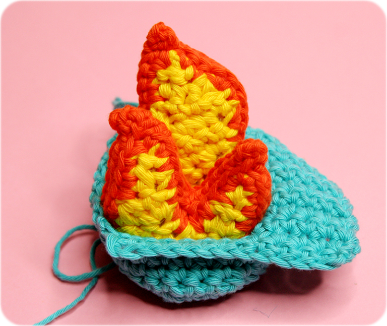 Dumpster Fire Crochet Pattern w/ 100% Soft – Twinkie Chan Blog