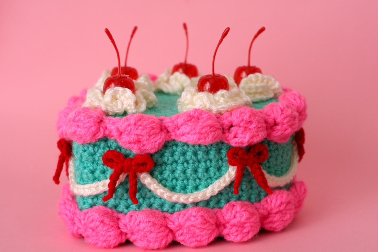 Heart-Shaped Crochet Cake Pattern – Twinkie Chan Blog